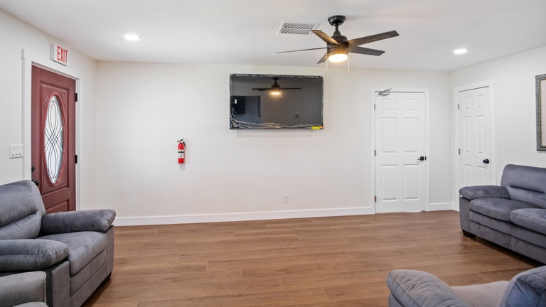 Turnkey Residential Care Facility for Lease – Ready for New Operato ...