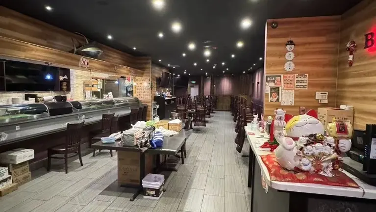 Turn-key Japanese dining format with prime commercial position | For ...